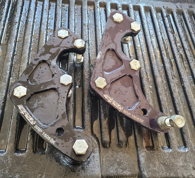 Pair of Standard Front Axle Brackets